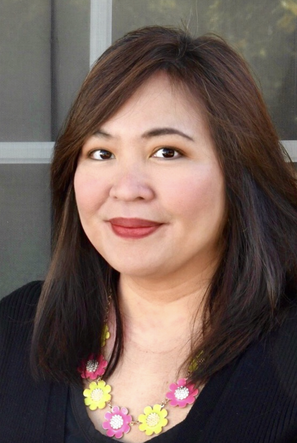 About Us – PALOMA PRESS